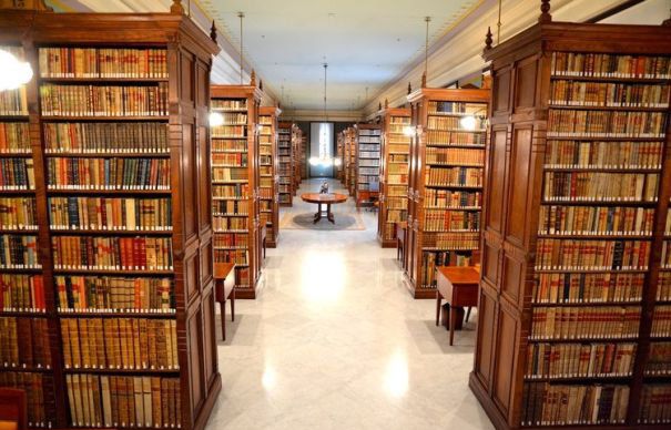 Gaseste cuvântul lipsa - KIDIBOT - Bătăliile Cunoașterii